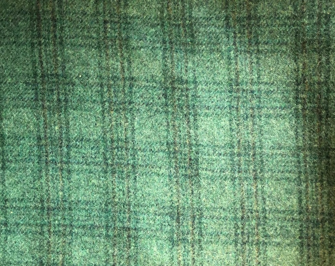 Green Irish Tweed Wool Fabric, Medium Weight, Loose Weave, Fat Quarters ...