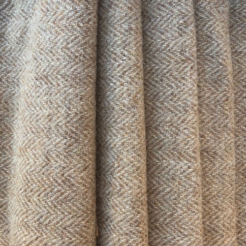 Camel & Cream Herringbone Harris Tweed Wool Fabric - Etsy