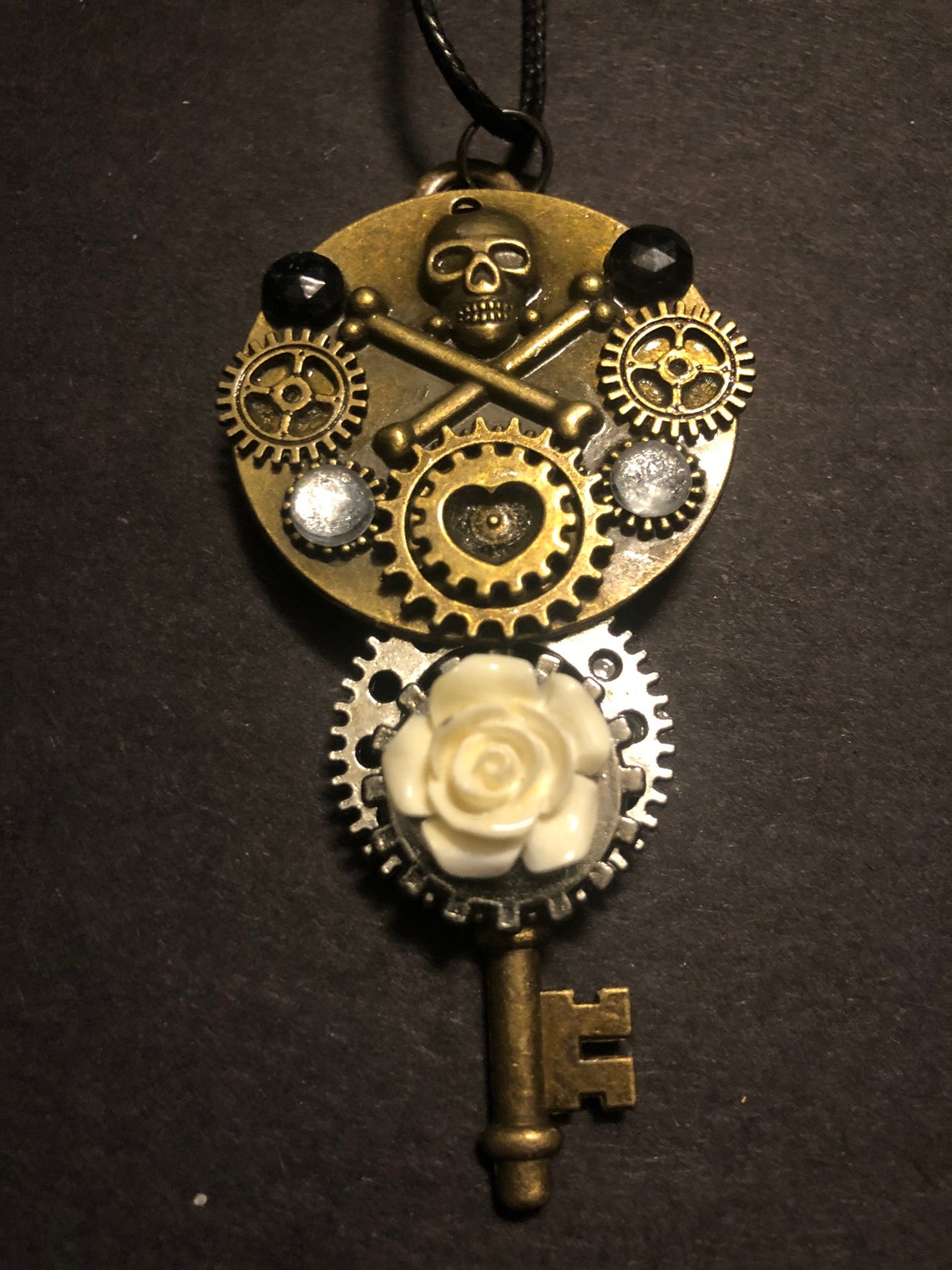 Skull and Crossbones Skeleton Key - Etsy