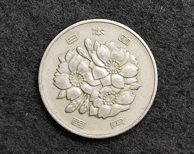 Japanese 1967 Coin, 100 Yen, Showa Year 42, Emperor Hirohito's Reign - Etsy