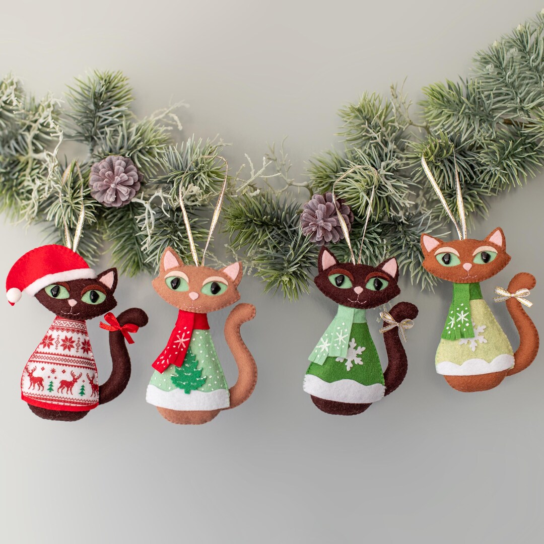 Felt Cat Christmas Ornament: Handmade Holiday Decor - Etsy