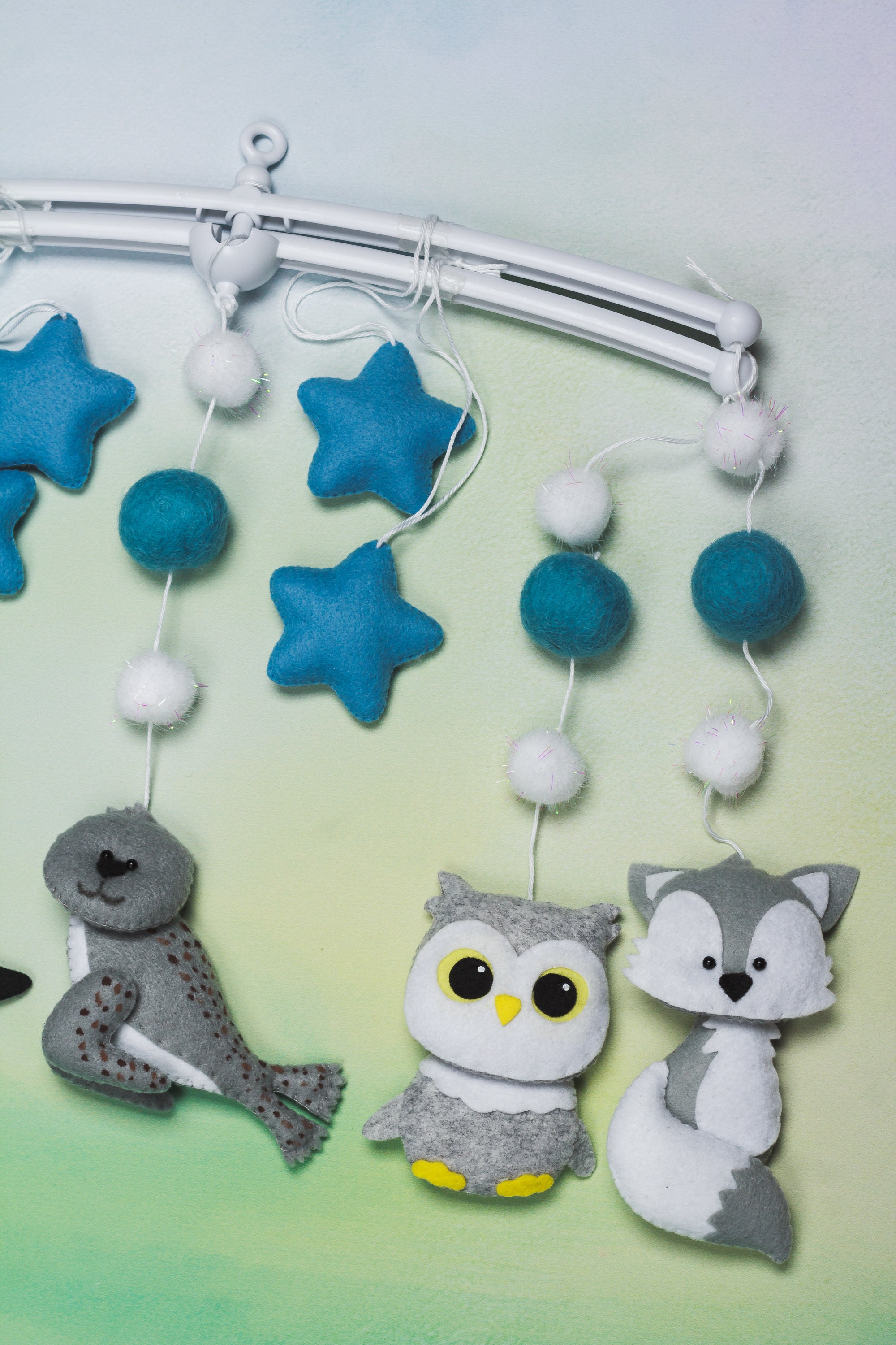 Monochrome mobile Felt Arctic animals nursery decor Polar bear | Etsy