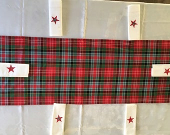 Tartan table runner | Etsy