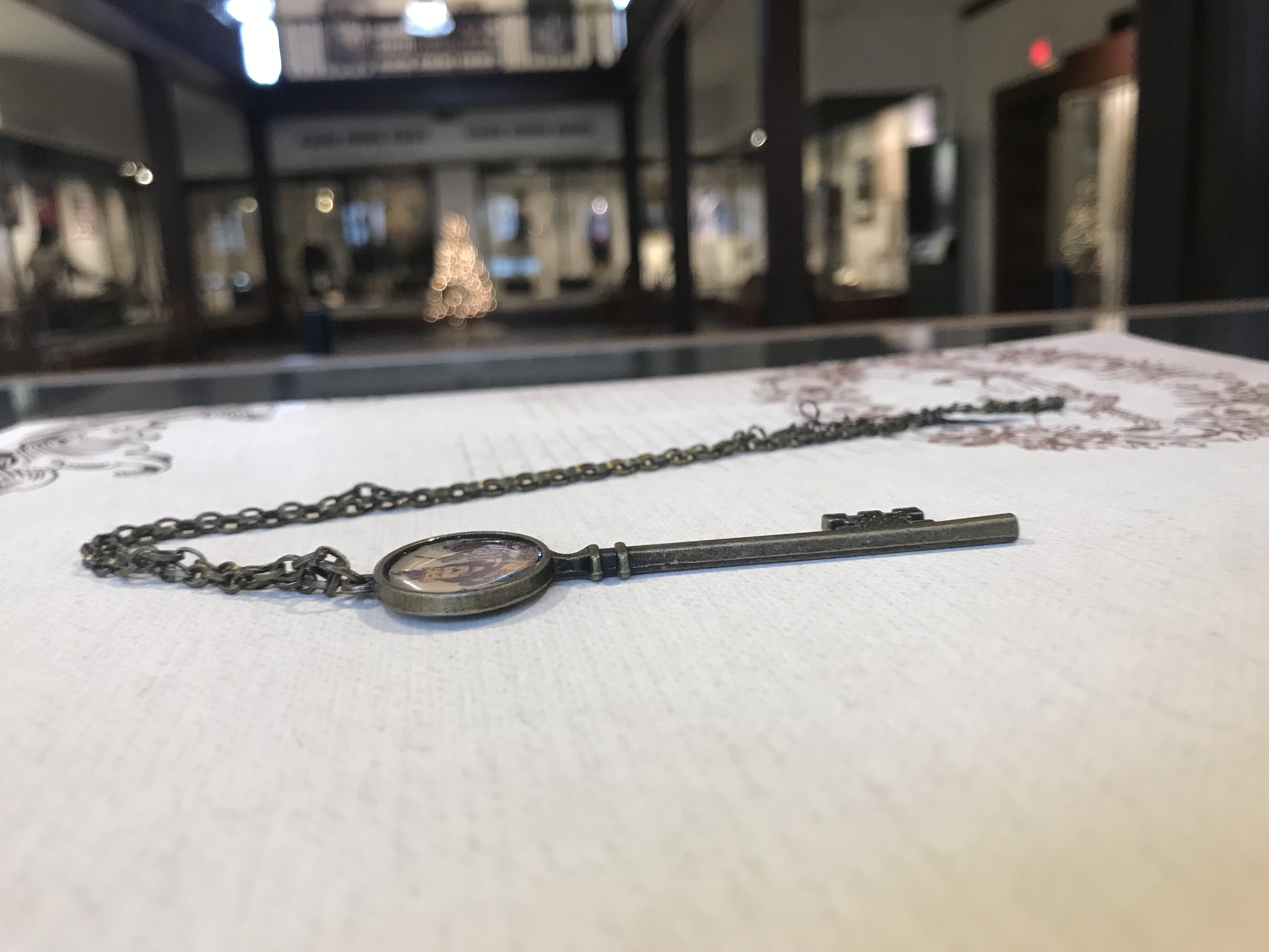 Key to Oz Wizard of Oz Key Pendant Necklace Vintage Book Lover ...