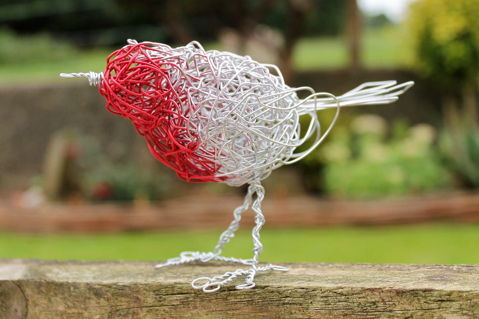 Wire Robin Bird Sculpture Free Standing - Etsy