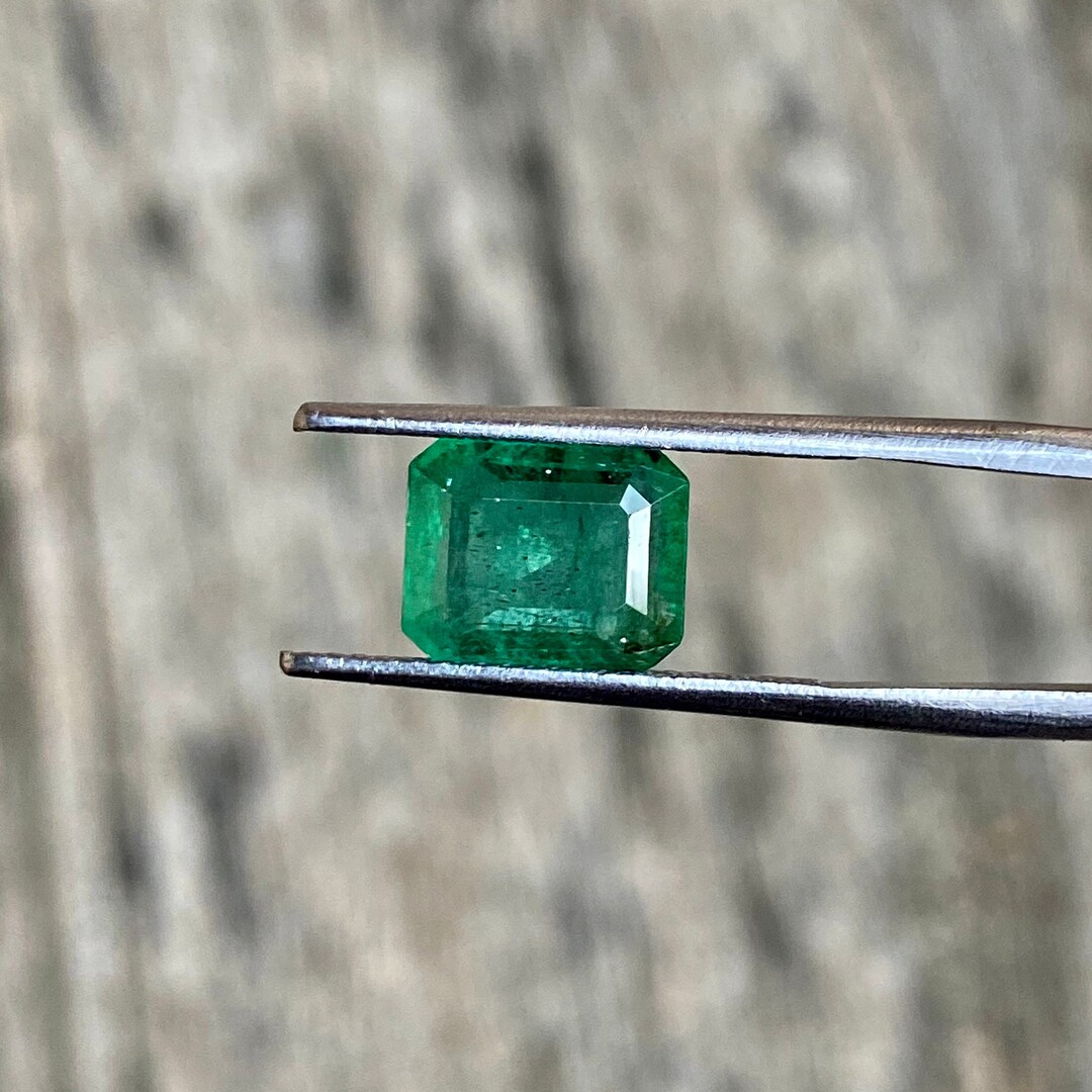 3.17 Carats Natural Emerald Loose Stone for Jewelry Making / Unheated ...