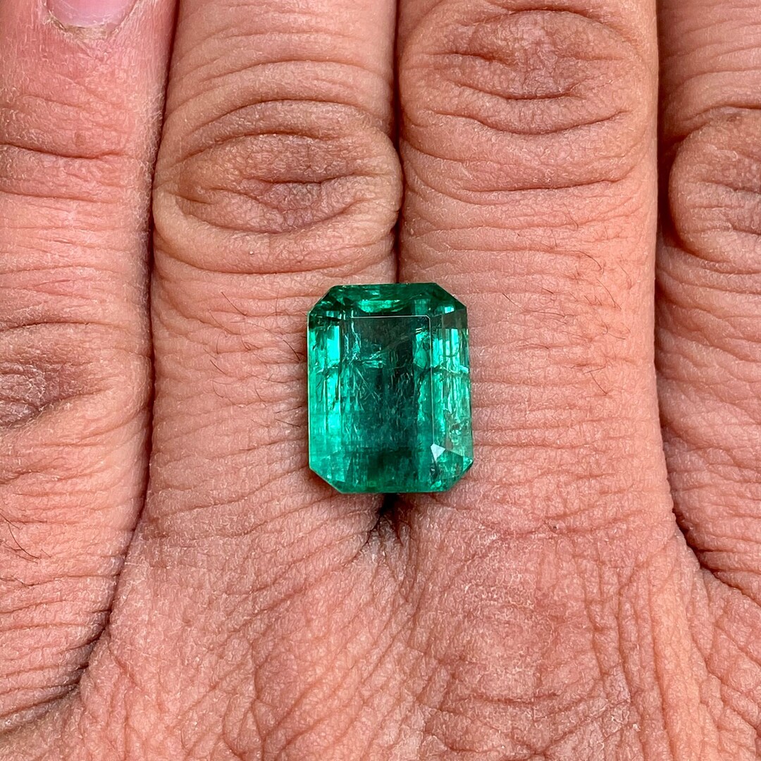 Natural Emerald 9.02 Ct Deep Color Zambian Emerald 15x11.5 MM Fine ...
