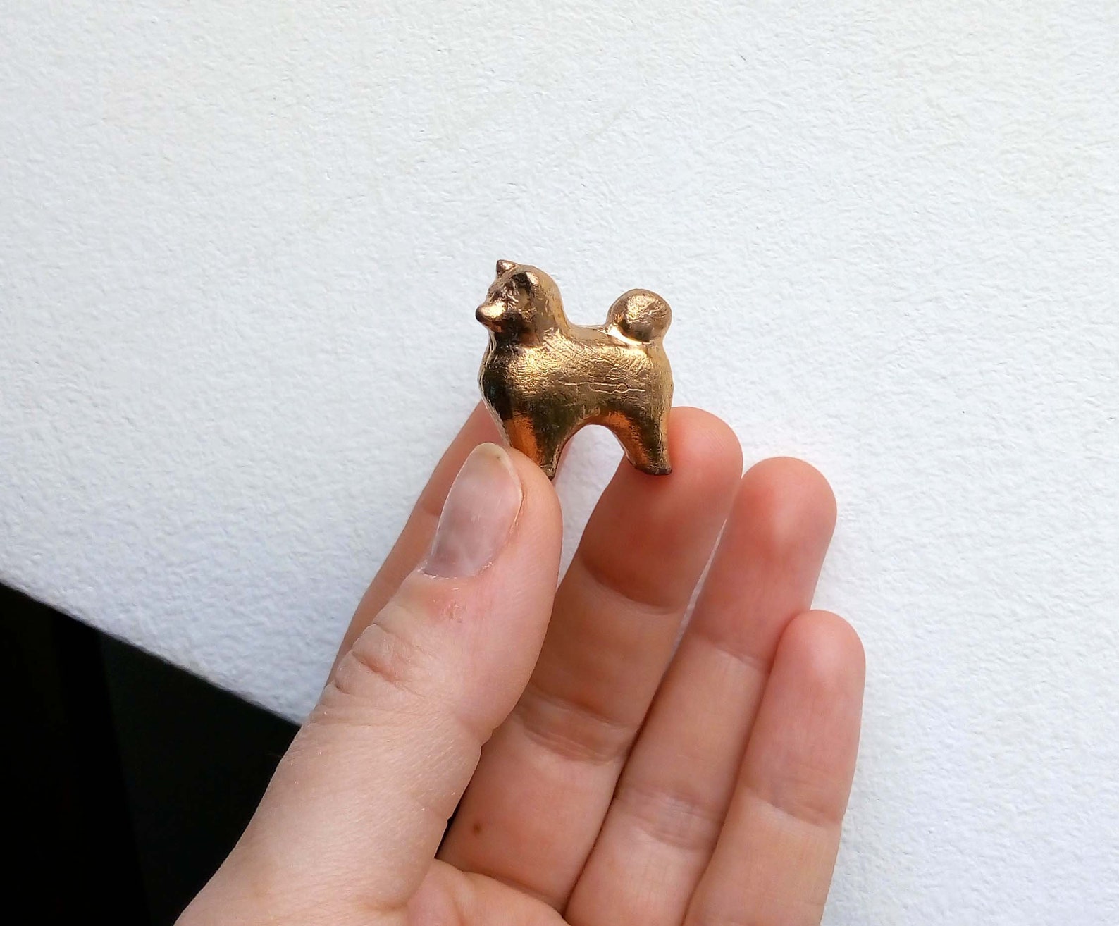 Akita Inu Miniature Ceramic Figurine Liquid Bright Gold - Etsy