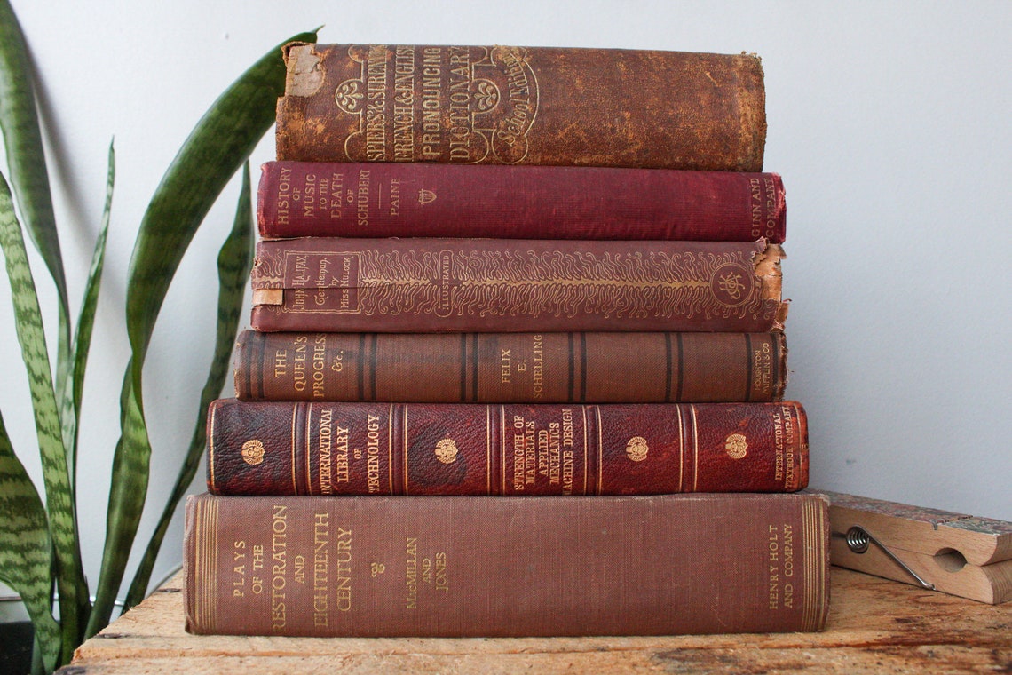 Chabby Chic Vintage Book Stack Perfect for Decorating - Etsy