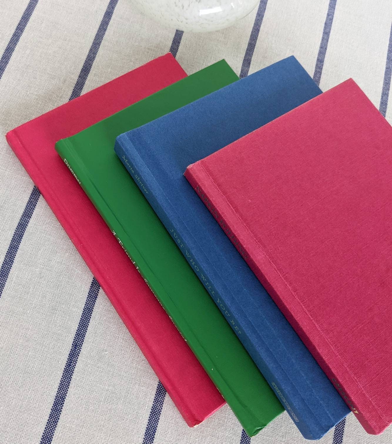 Preppy Color Books Hot Pink Blue Kelly Green Color Stack Shelf - Etsy UK