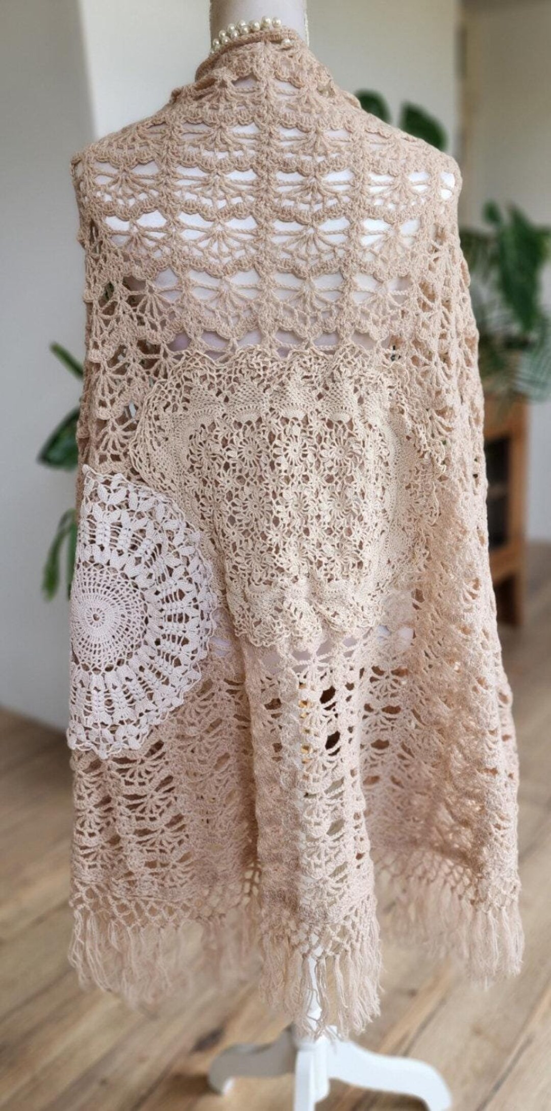 Vintage Handmade Bohemian Shawl, Maxi Fluffy Crochet Shawl With Fringes ...