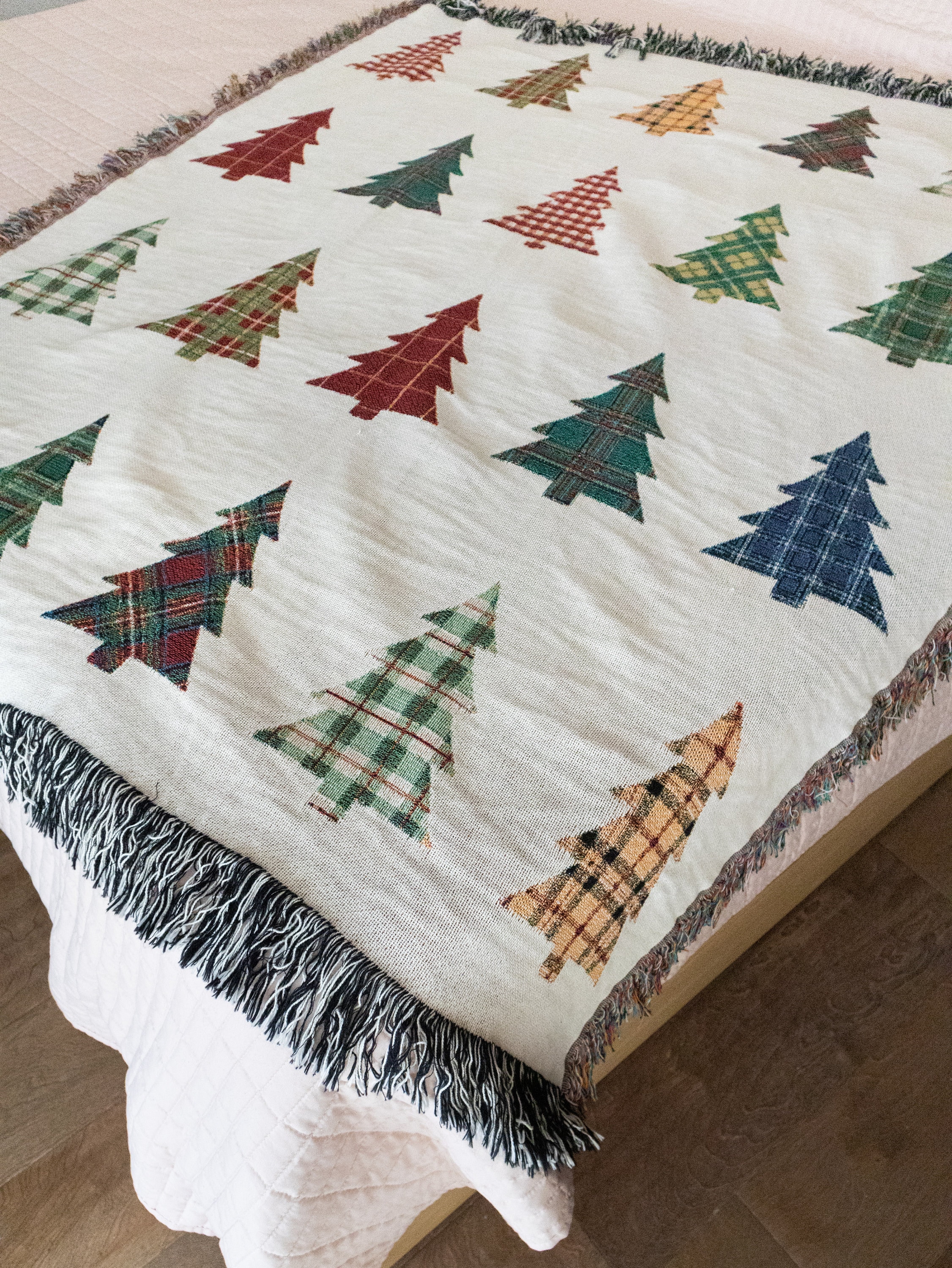 Plaid Trees Christmas Blanket: Woven Cotton Throw for Winter Decor ...