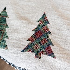 Plaid Trees Christmas Blanket: Woven Cotton Throw for Winter Decor ...