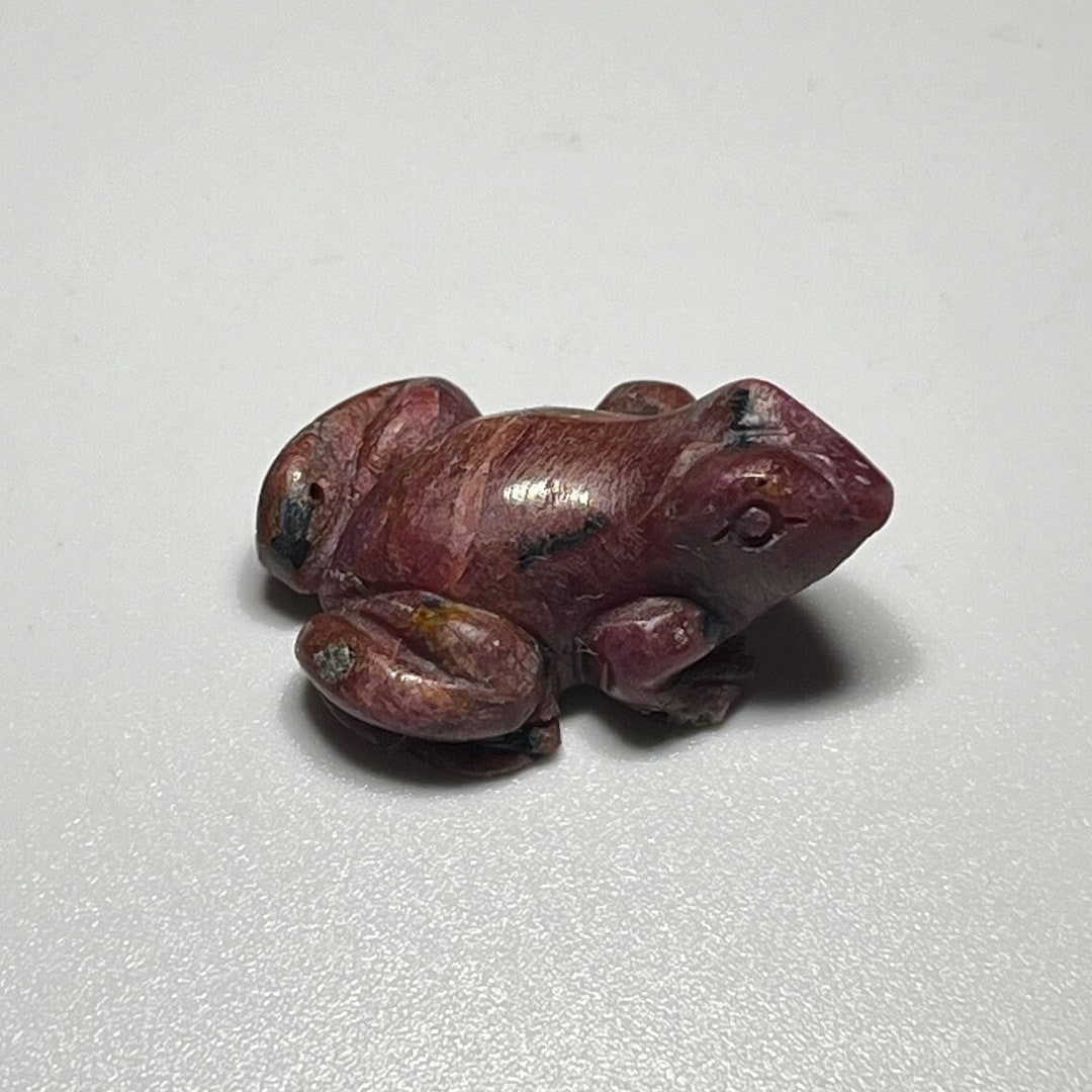 Ruby Frog Vintage All Natural Tiny Ruby Frog / Rare / Excellent Quality ...