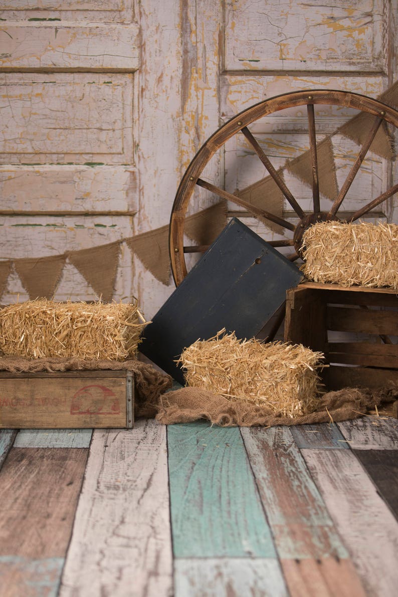 Set of 2 Blue Barnwood Hay Bales, Wagon Wheel Banner, Country Setup ...