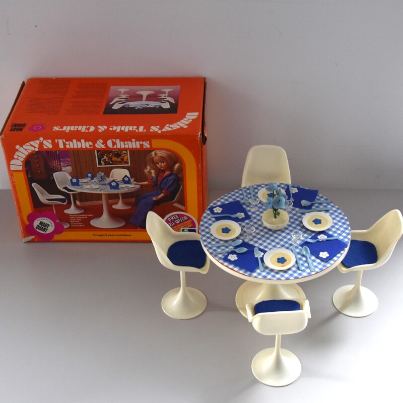 Mary Quant - Etsy