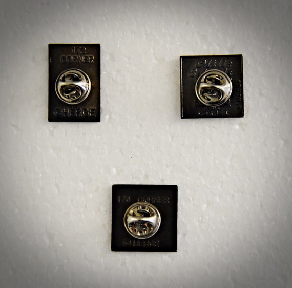 Rare vintage Hergé Tintin pins / Square scene pins / … - Gem