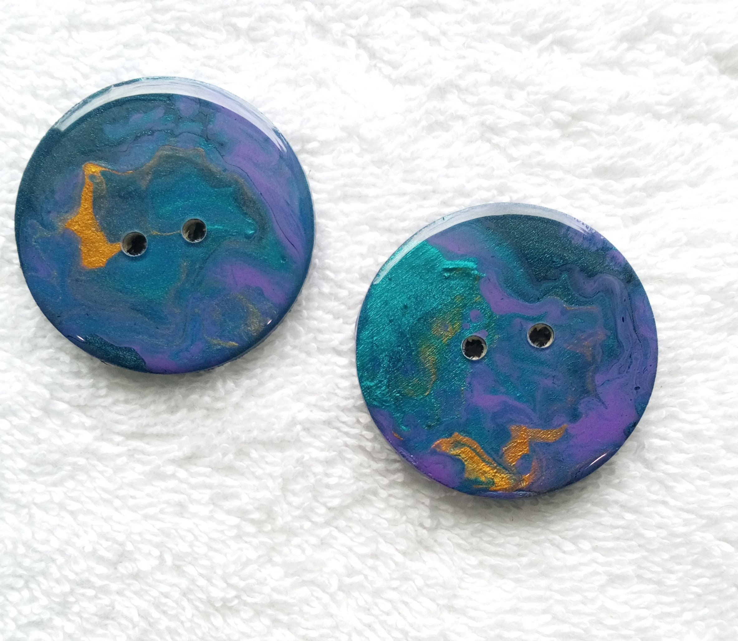 Hand Painted Wood Button Acrylic Blue Lavender Metallic - Etsy.de