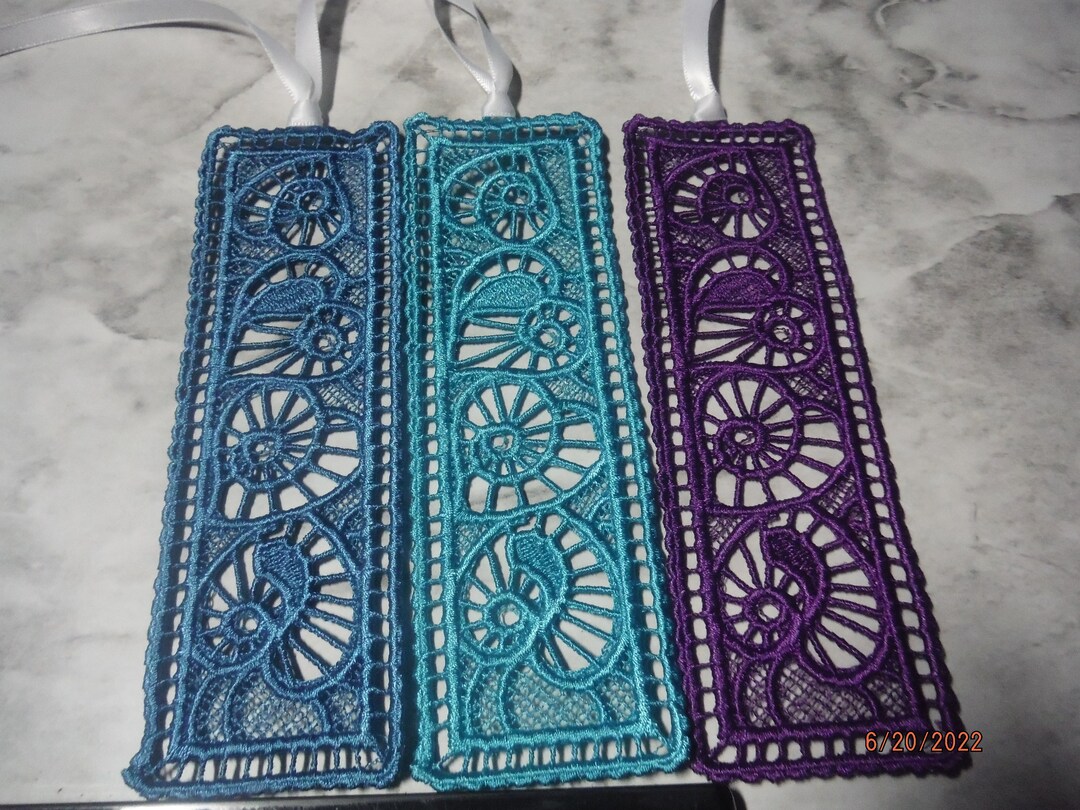 Free Standing Lace Bookmarks With Heart Designs, Machine Embroidery ...