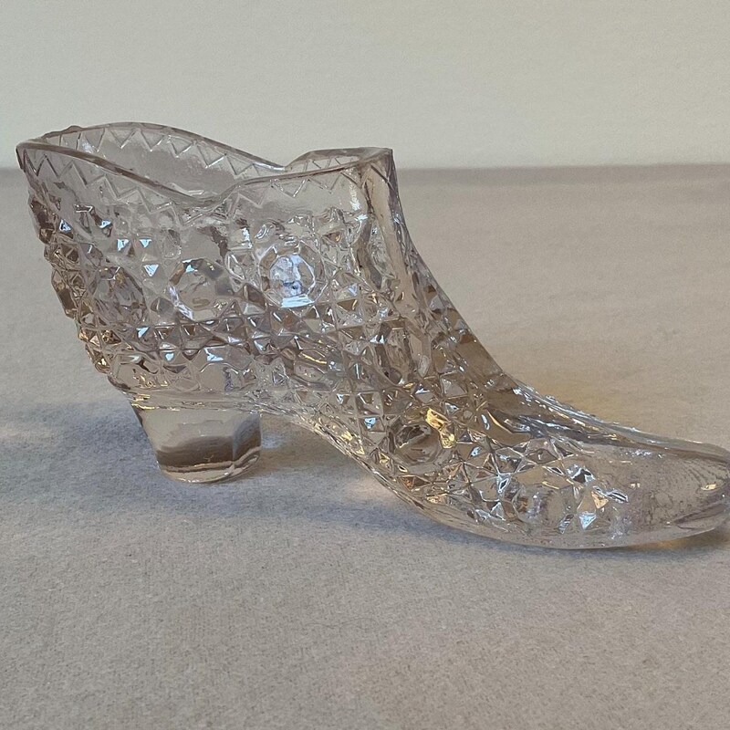 Vintage Glass Shoe - Etsy