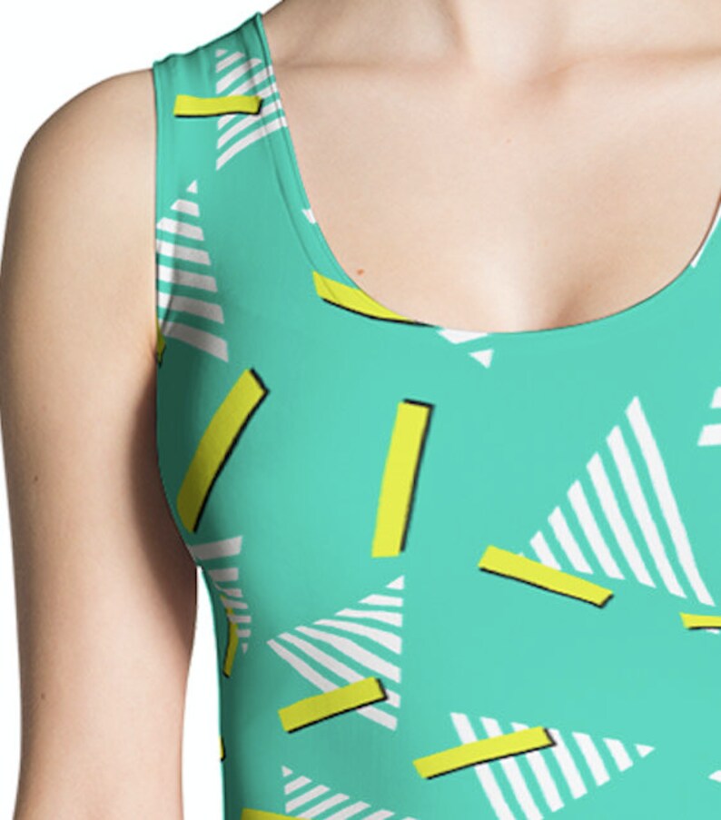 90s Crop Top Printed With Triangles Memphis Geometric - Etsy