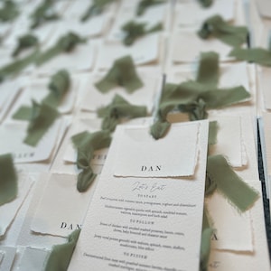 Personalised Wedding Menu Card With Guest Name Tag & Chiffon Ribbon ...