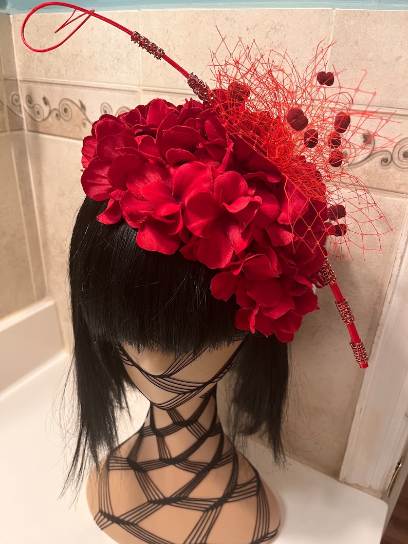 Petal Fascinator Statement Headpiece Hat - Etsy