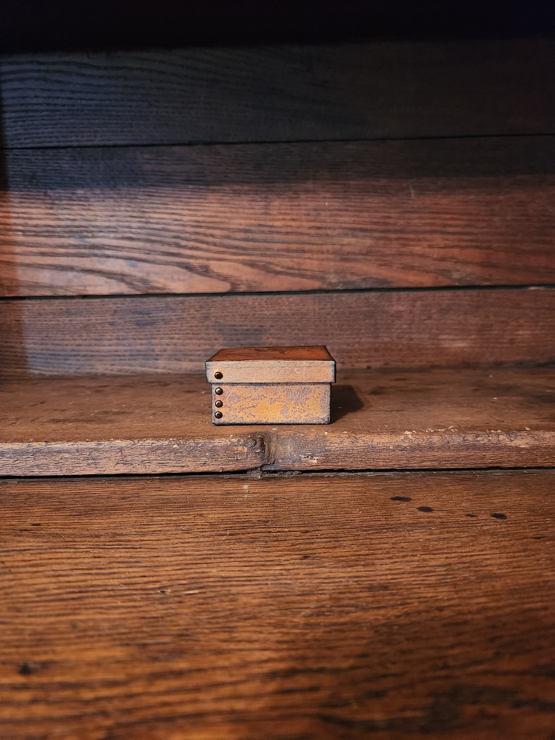 Small Primitive Hand Distressed Box - Etsy