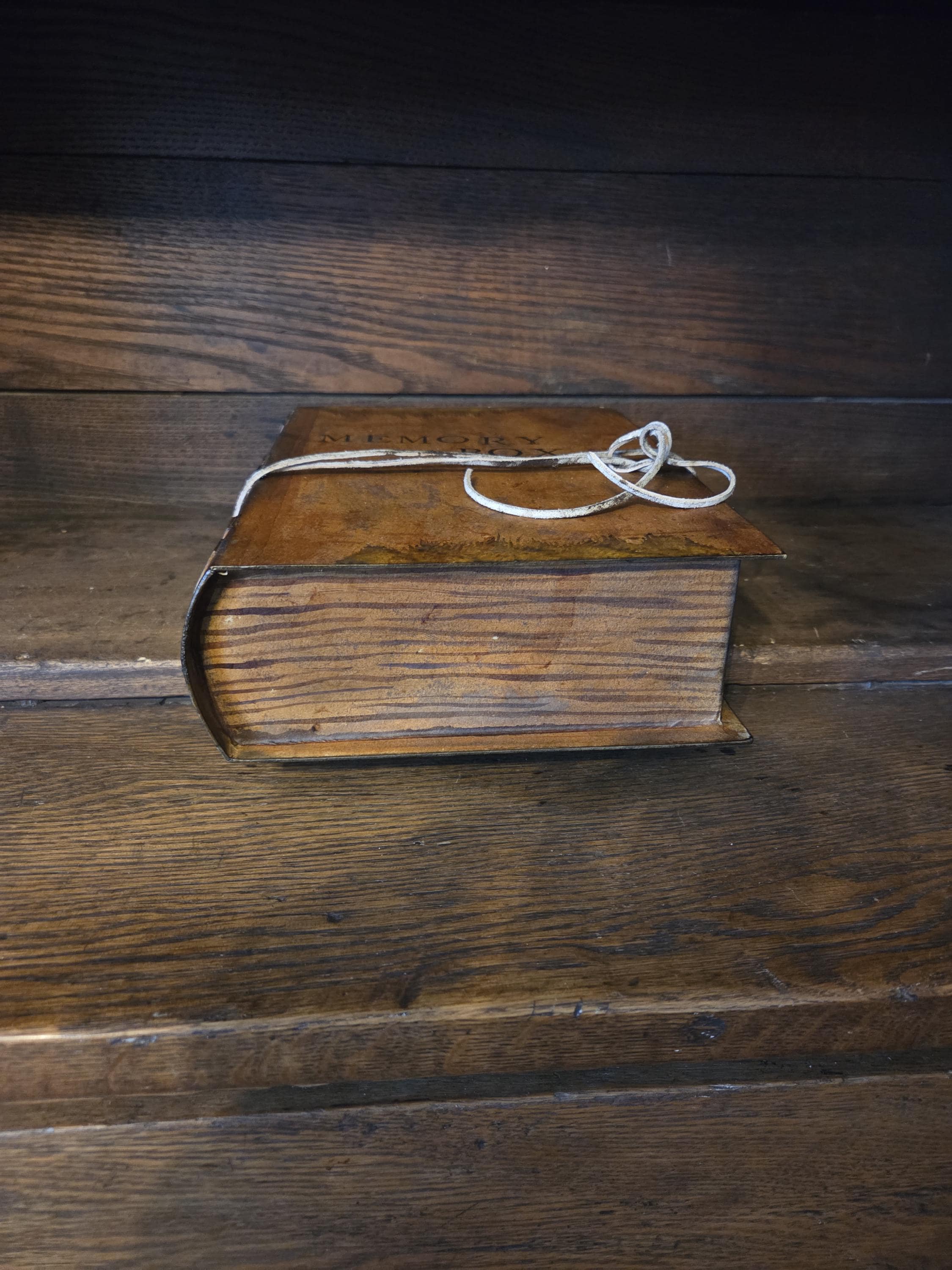 Primitive Hand Distressed Memory Book Box - Etsy