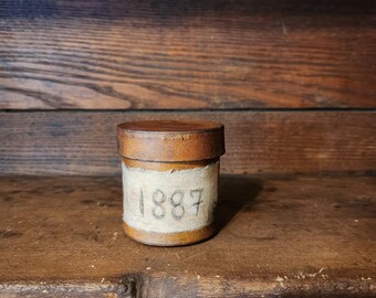 Small Primitive Hand Distressed Box - Etsy