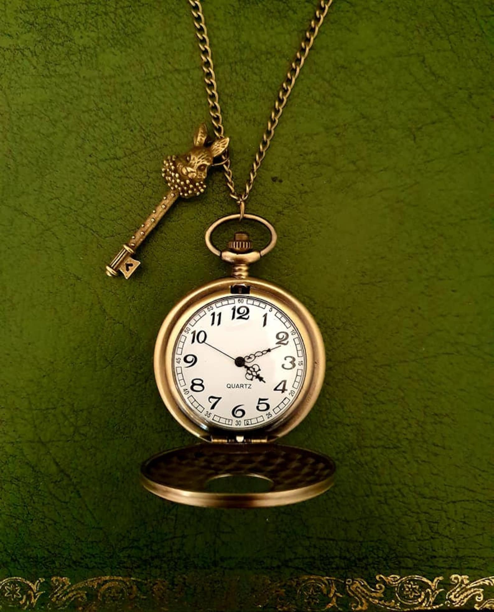 Alice in Wonderland Pocketwatch Necklace With White Rabbit Key - Etsy