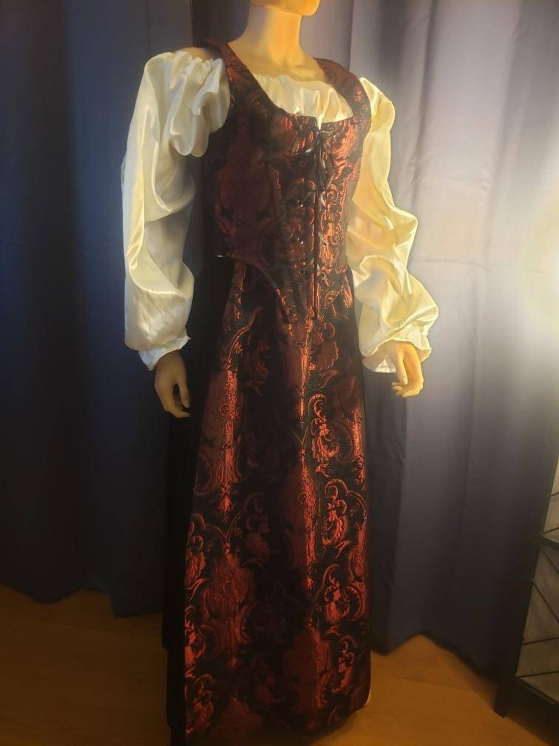 4 Piece Red & Black Brocade/black Velvet Rennaisance Dress - Etsy