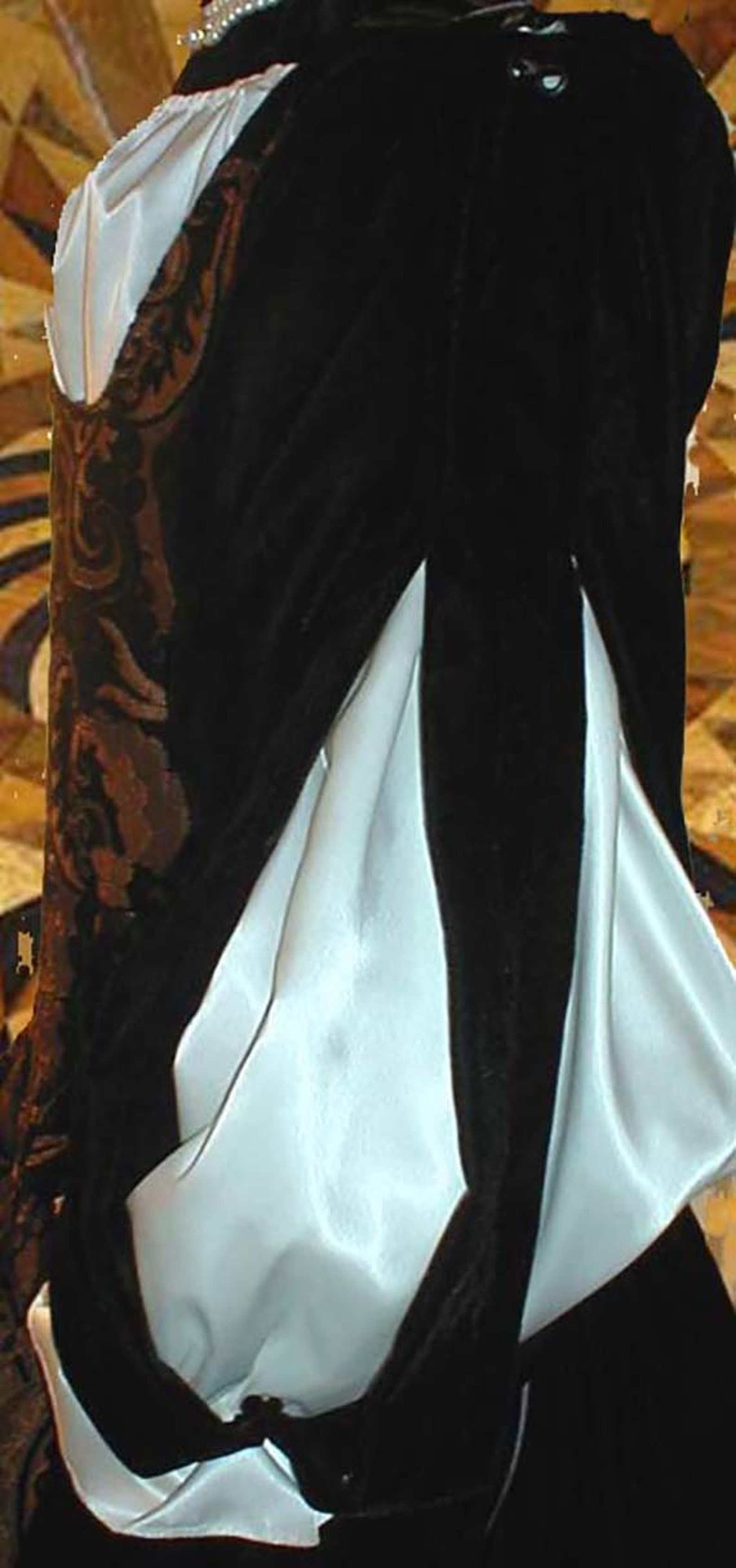 Renaissance Medieval Black Brocade "julian" Dress Bodice, Skirt ...