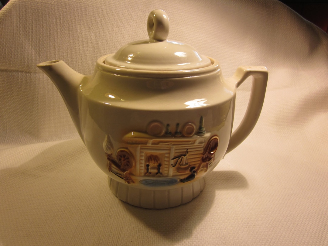 Large Vintage Porcelier Teapot Made in USA Bas Relief Hearth Fireplace ...