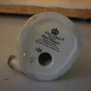 Royal Albert Miss Moppet Figurine Peter Rabbit Cat Figurine - Etsy