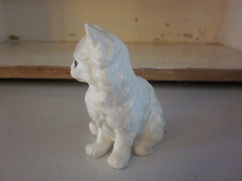 Lefton White Persian Cat Figurine, Bisque Porcelain Collectible #1513 ...