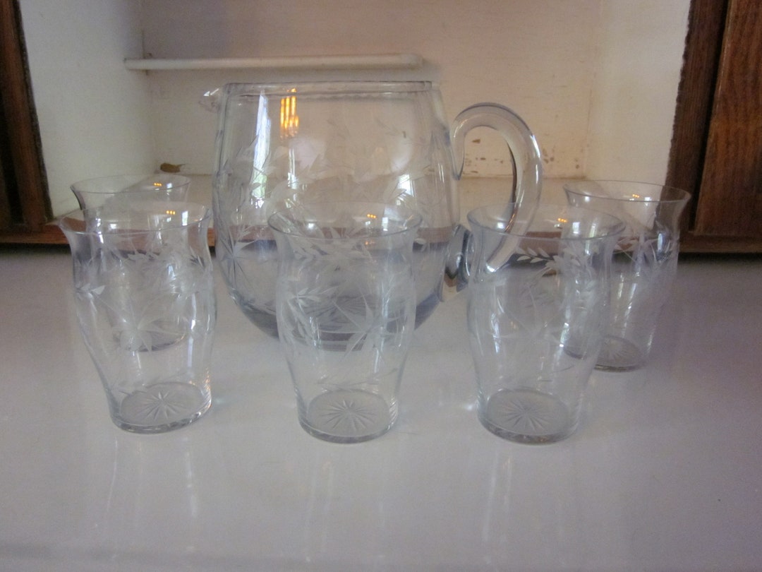 Vintage Etched Glass Pitcher and Five Glasses Vintage Barware Delicate ...