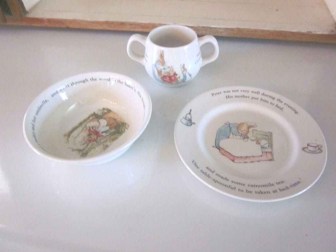 Wedgwood Peter Rabbit Nursery Set 1993 Peter Rabbit Double Handled Cup ...