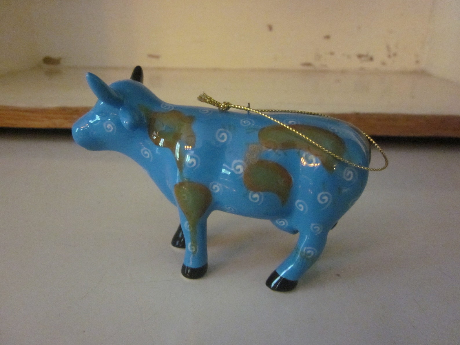 TM and C 2000 CPH Ceramic Cow Globe Ornament Blue Black Whimsical ...