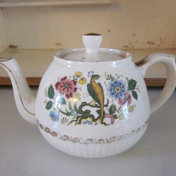 Vintage Teapot - Etsy