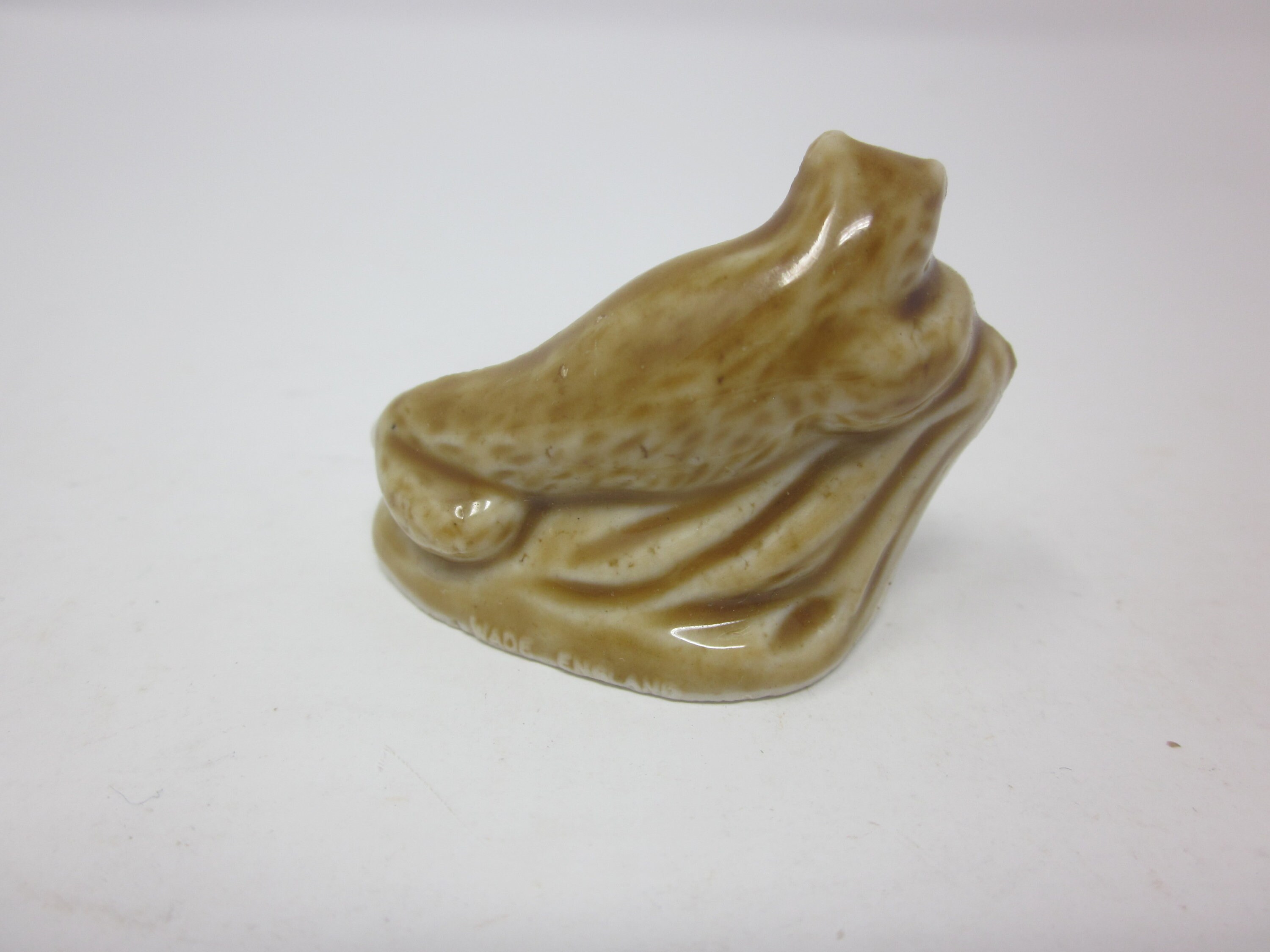 Wade Whimsies Tan Lemur Red Rose Tea Wades Ceramic Figurine Collectible ...