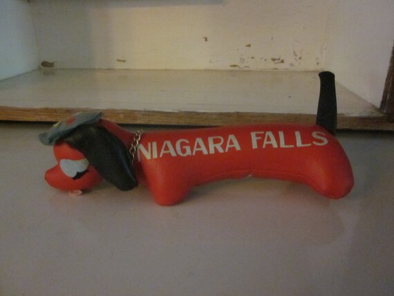 Naugahyde Niagara Falls Souvenir Dog Vintage Stuffed Dachshund - Etsy