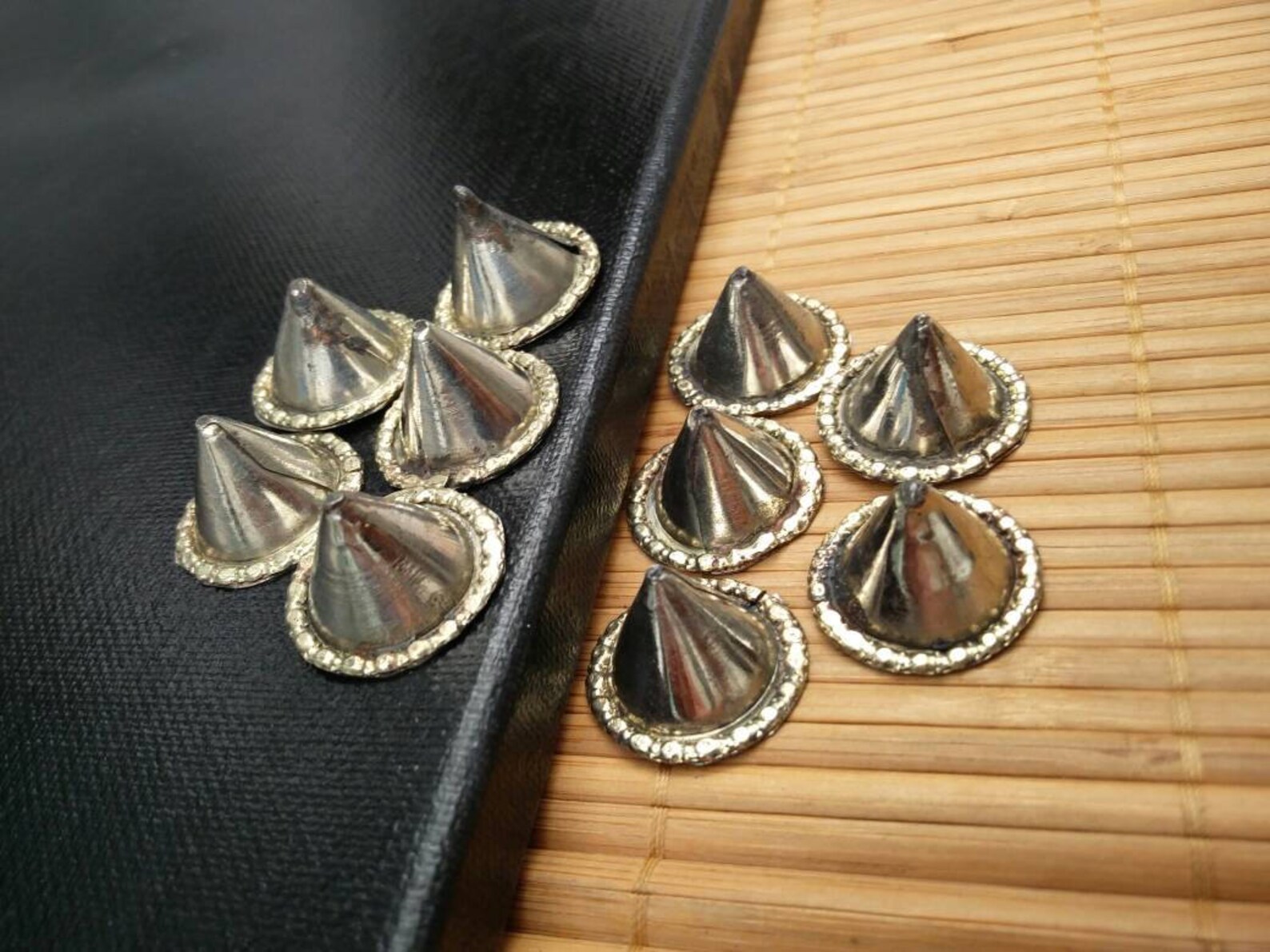 5 Big Waziri Vintage Style Spike Buttons DIY Findings Belly Dancing ...