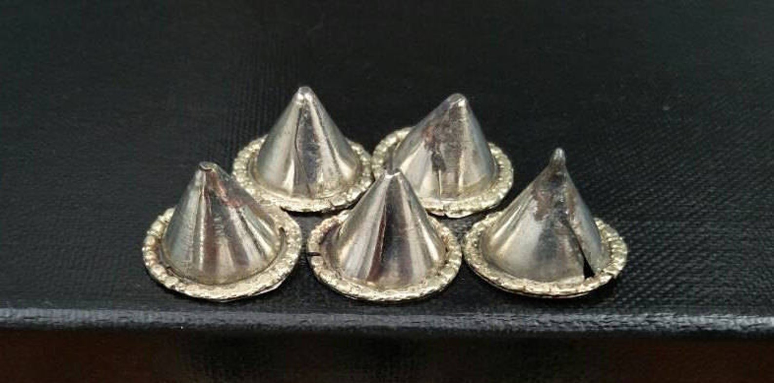 5 Big Waziri Vintage Style Spike Buttons DIY Findings Belly Dancing ...