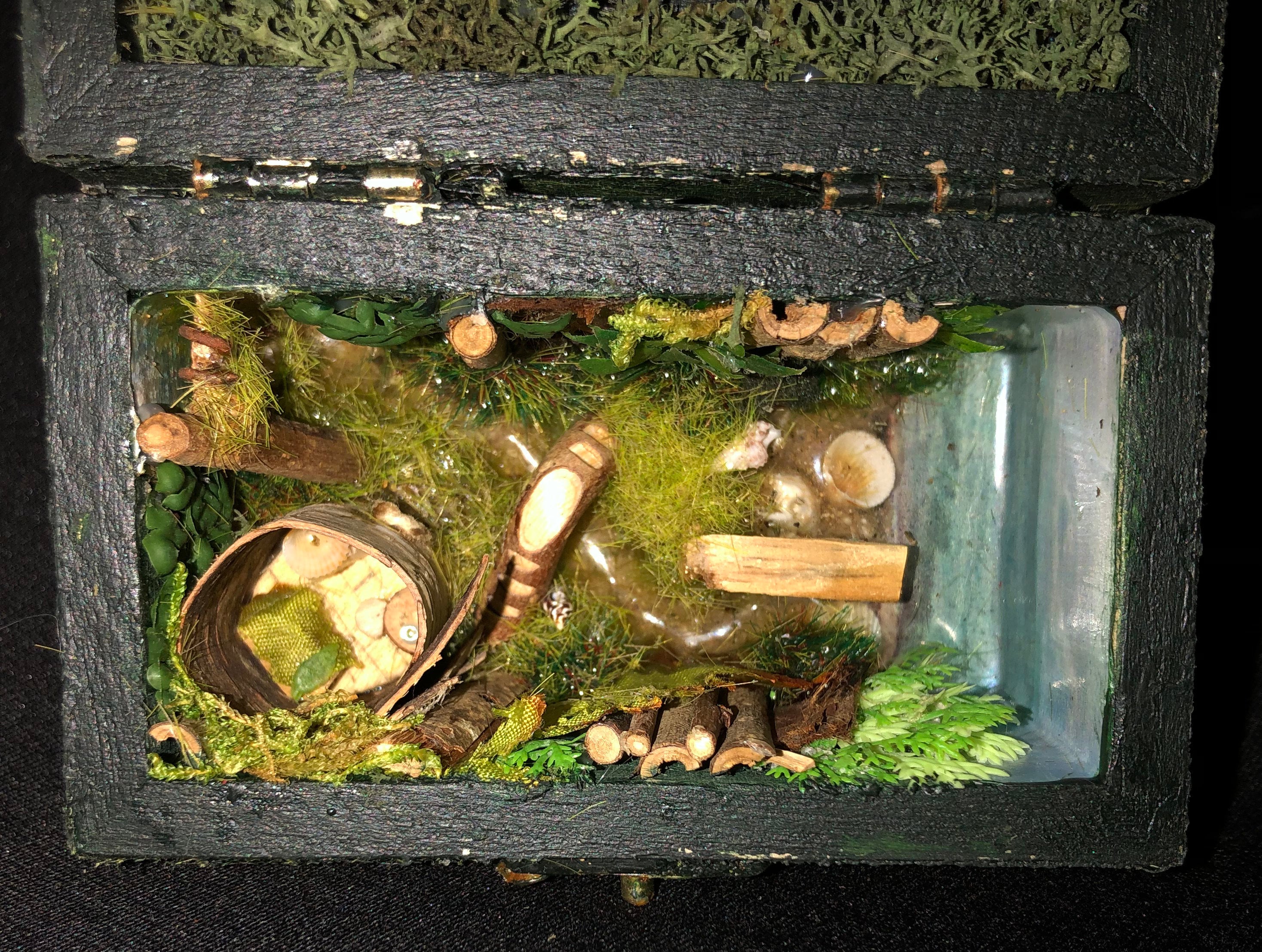 Victorian Sprite Box, small - Etsy