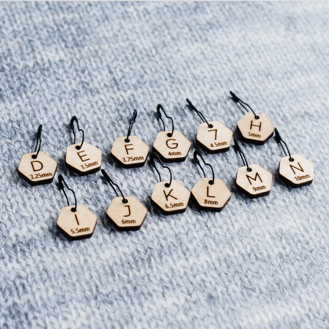 Set of 12 Crochet Hook Letter Reminder Marker Set, Hook Identifiers ...