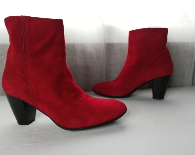 Italian - LAVORAZIONE ARTIGIANA - Red Suede Leather Boots - Size 37 Eur ...