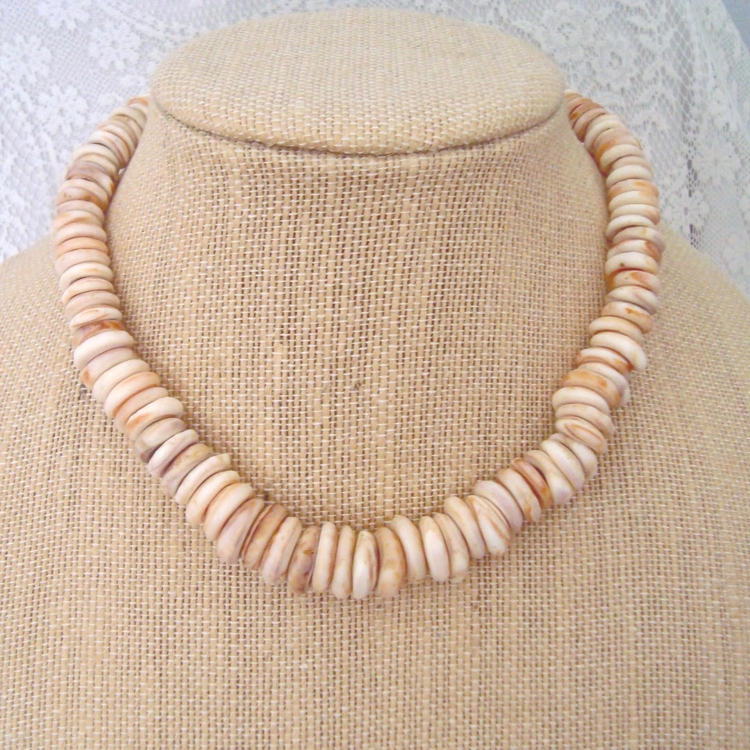 Vintage 17" Hawaiian Real Puka Shell Necklace W Barrel Clasp 96 Grams ...