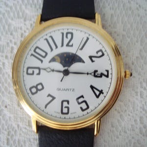 Vintage NEW Sun, Moon, Stars Quartz Watch W White Face Big Numbers ...