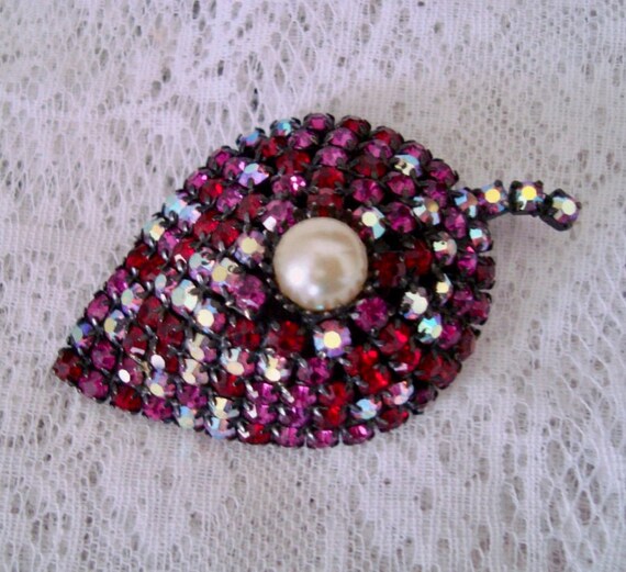 Vintage Large Ruby Red, Dark Pink & Aurora Borealis R… - Gem